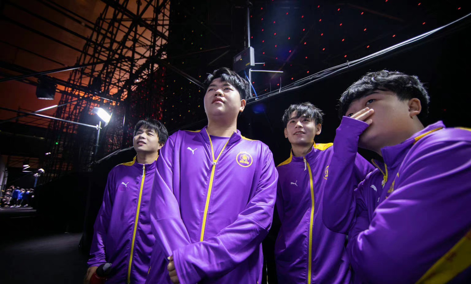 世冠KPL战队实力评级，XYG至多8强，AG、WB有望争4，狼星T0