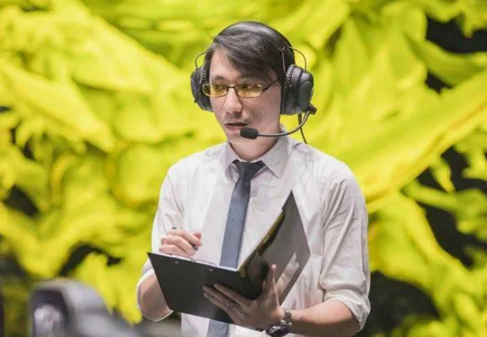 风哥“谎言”遭戳破？Uzi在S7根本不会霞，平均三天玩一场！