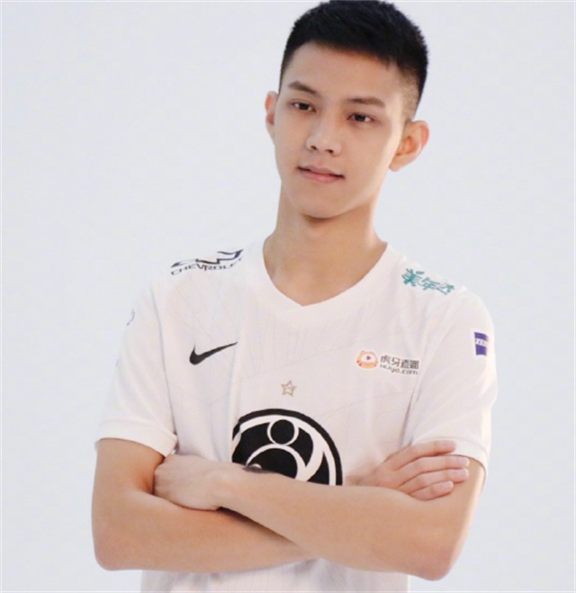 “弃权只因战队凑不出5首发”，leyan道出辛酸现状，RA落到这地步