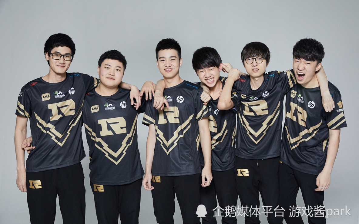 WBG.Xiaohu正式连接！小虎离开效力7年的RNG意外吗？