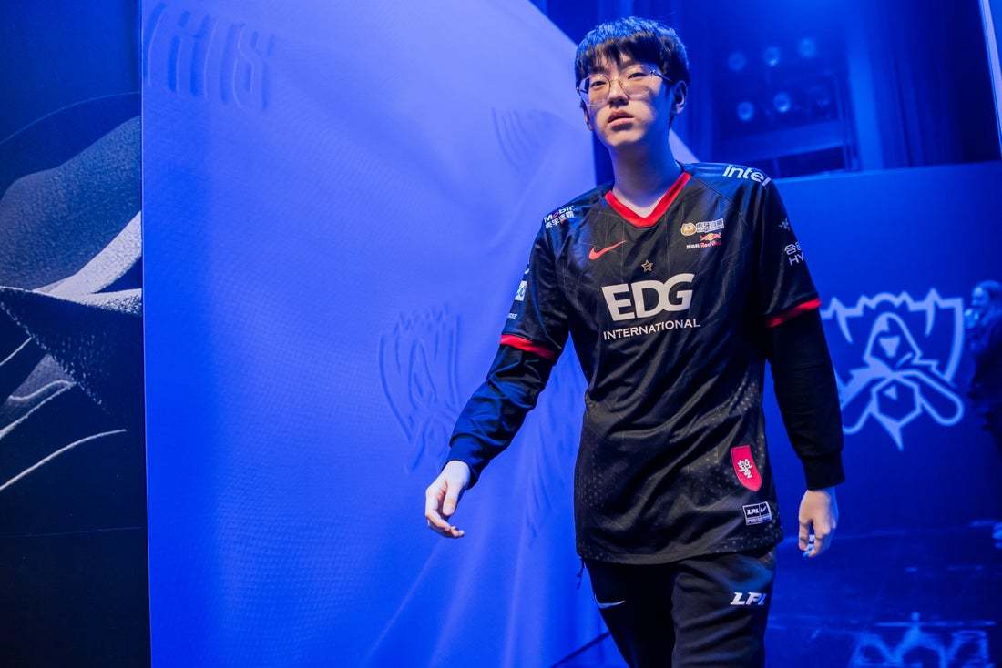 小虎为RNG做了一件伟大的事，Scout放弃两倍薪水也要逃离EDG？