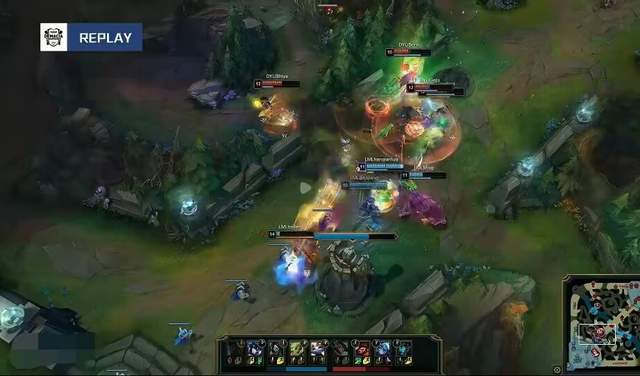 LML参加德杯正赛，寒千落得到了和Uzi同样的待遇，Mlxg军训下路