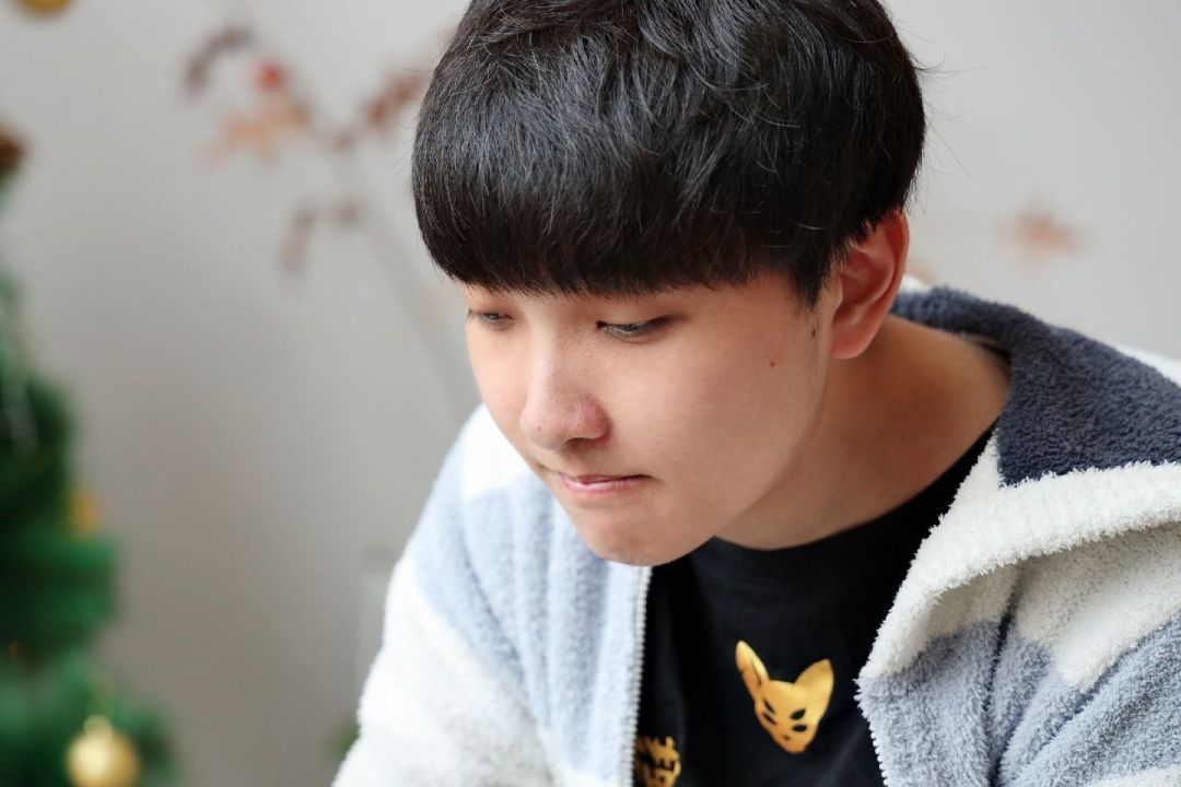 LPL转会期没工作的选手太多，Sofm、puff、圣枪哥、Doinb