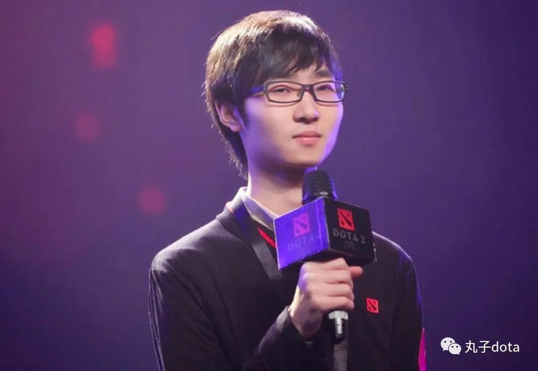 DOTA2主播多有钱？longdd坐拥长沙600万豪宅，zhou借给朋友300万