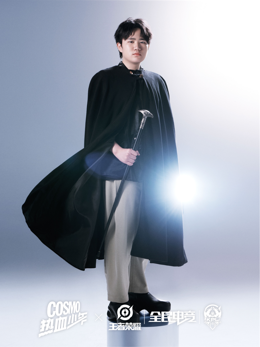 年度颁奖盛典获奖名单公布，KPL x 时尚COSMO与光同行大片曝光！