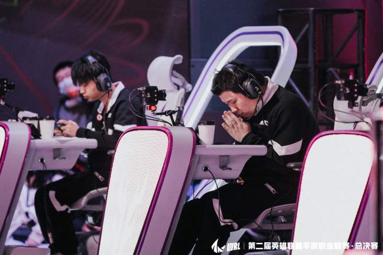KBG夺得WRL2总冠军，英雄联盟手游亚洲联赛LOGO首次亮相