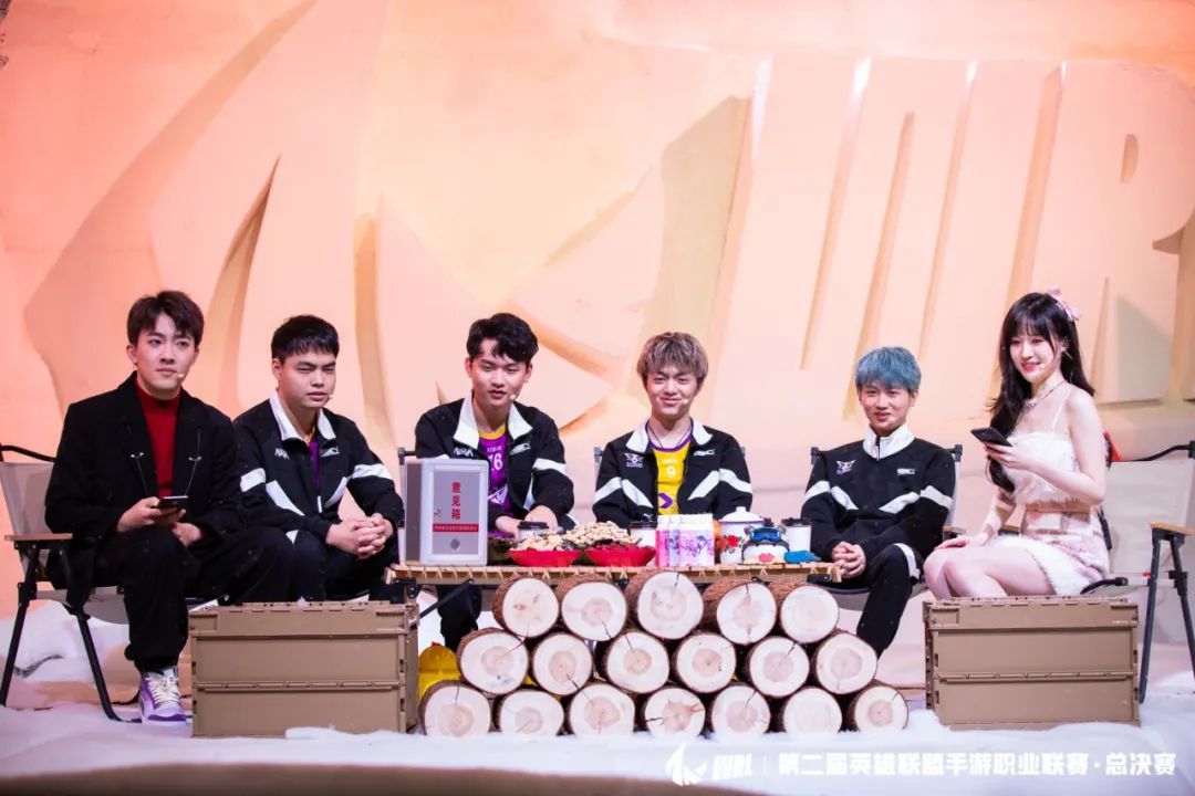 WRL2是怎样“过年”的？