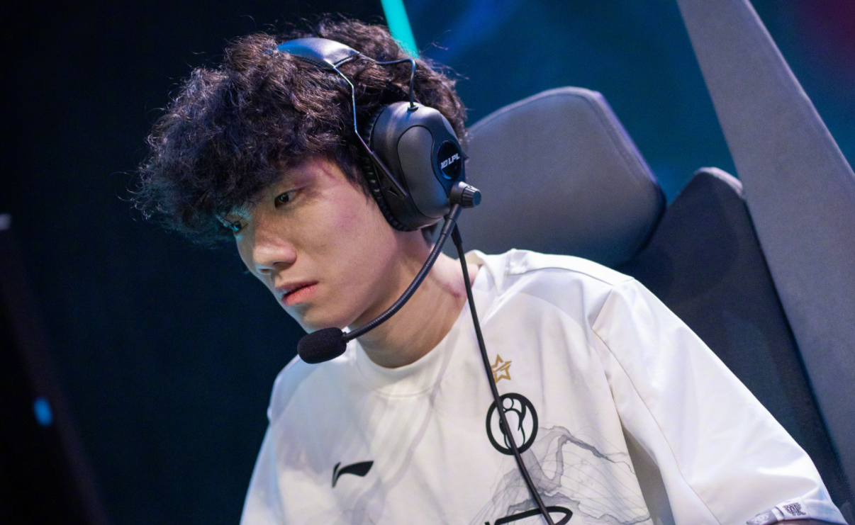 自古IG出上单？新人YSKM挑战阿乐成功！正统IG三连胜领跑