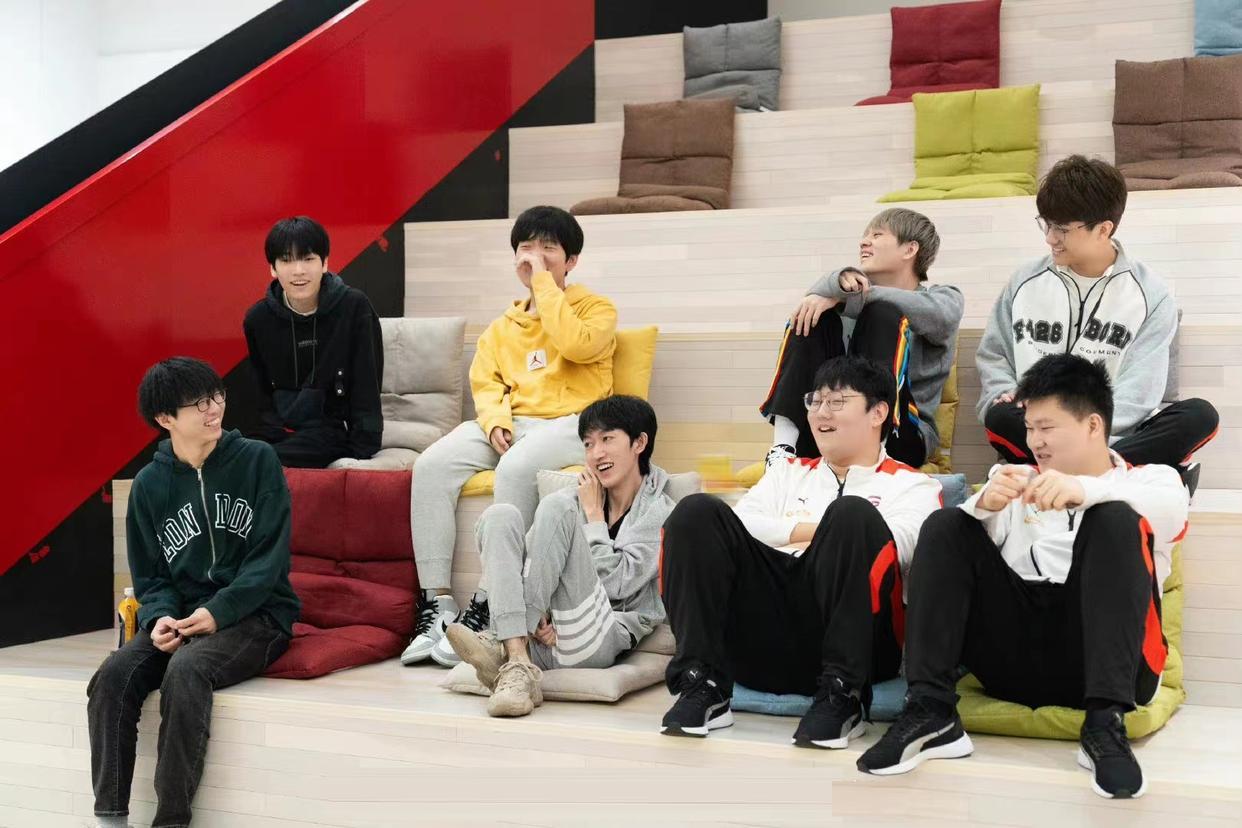 雷霆杯：AG1-3遭DRG完虐，一诺、未央双双低迷，长生被吹过头了！