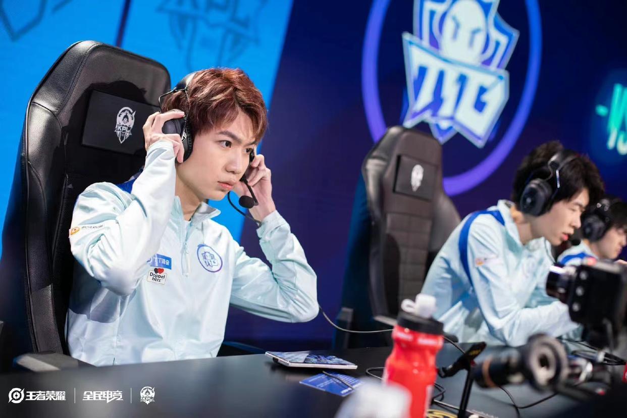 KPL首日战况：TTG崛起让AG压力巨大，XYG一败涂地，暖阳赛后自责