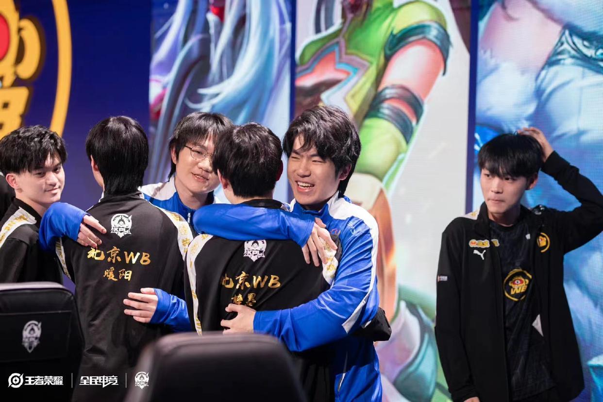 WB1-3不敌eStar，暖阳自责发文：太上头了，失误很多，好好检讨！