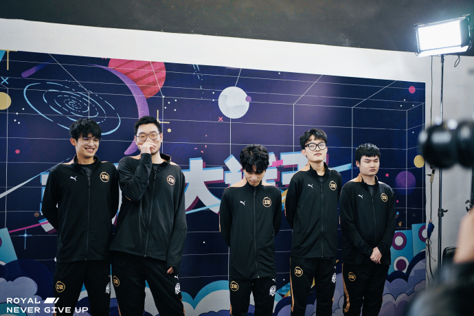 KPL：EDGM、XYG和VG四连败，RNGM也不行，Gemini：B组名额太少！