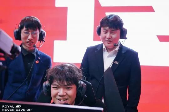 轻取S赛八强战队，G2晋级LEC冬决，Junjia回PCS后已成顶级代练