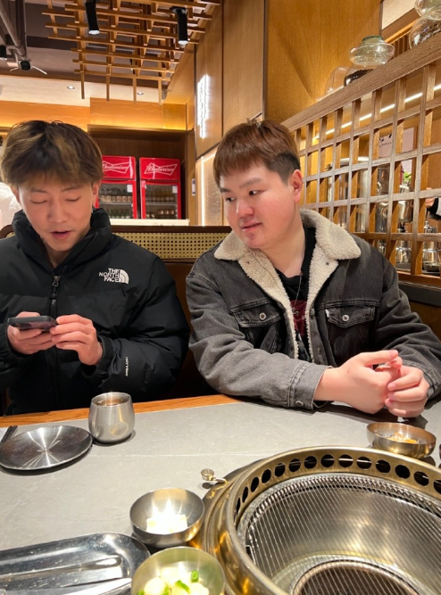 【每日一撸】小虎说RNG不该换Angel上场；YSKM请冠军上单为他上课