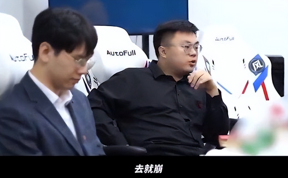 解说Pyl和柯基同一天宣布结婚；chovy：会记每个英雄的数值； 你是D闪还是F闪？13.4版本全球数据显示：大师宗师D闪居多