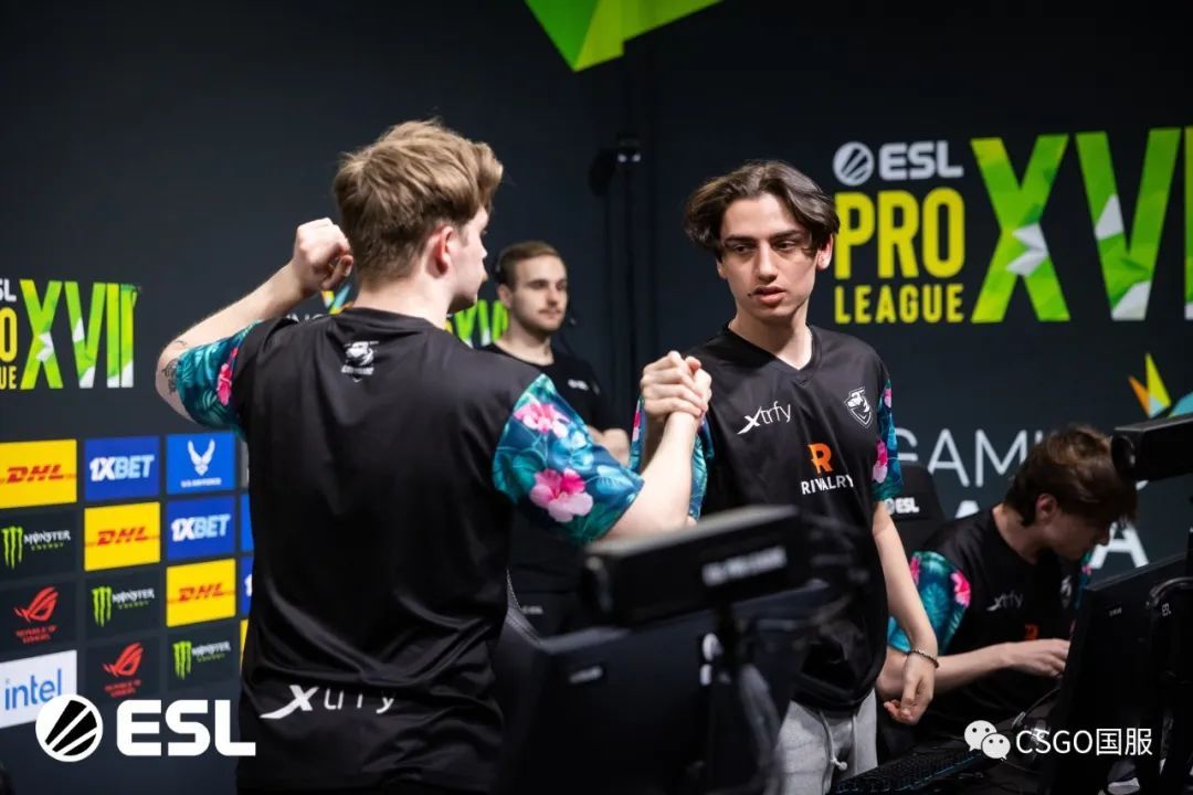 【EPL S17】战舰轰鸣，蜜蜂振翅！FaZe与Vitality率先晋级淘汰赛