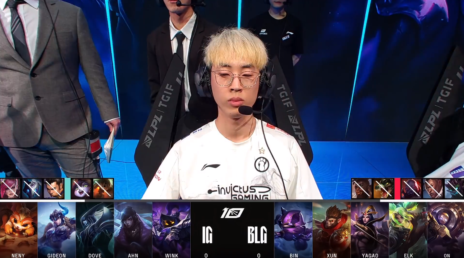 BLG 2-0 iG ON泰坦开局对线三钩“钩崩”iG下路