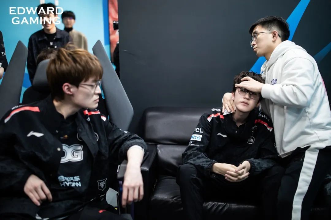 赛后战报丨2023LPL春季赛常规赛赛报【上海EDG合创汽车 VS TT】