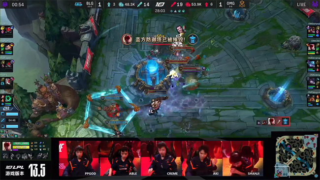 OMG 2-1 BLG Aki盲僧压制下路盘活节奏