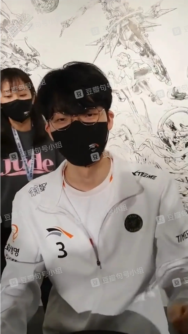 冠军AD的深情！Viper回韩国是为了女友；Gala和JKL女友同游日本