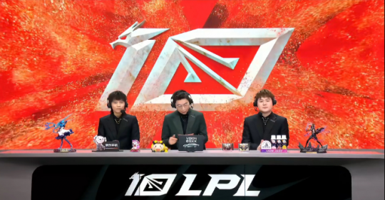 BLG拿到MSI门票！S10版JDG五人去伦敦，仅剩Zoom“守家”