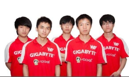 内忧外患不断，曾经的中国第一沦为lpl垫底，we究竟怎么了？