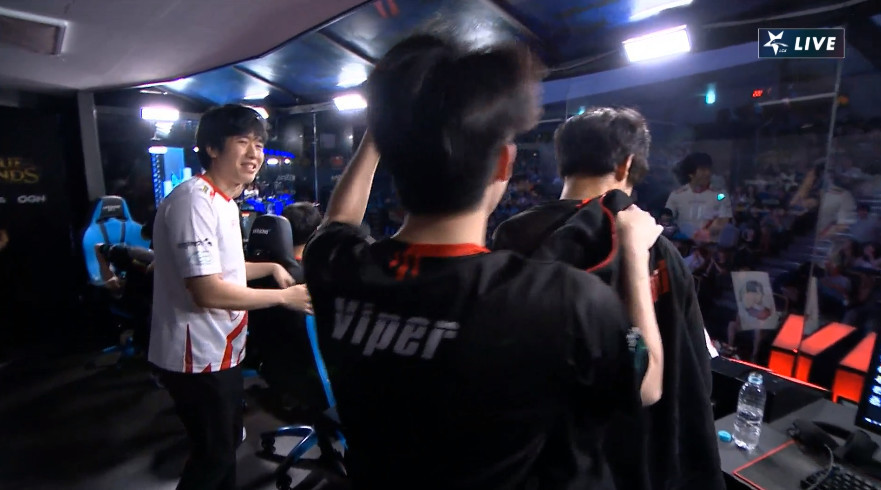 LOL圈内大咖热议GRF黑马晋级夏季决赛：LCK冠军已经内定了！