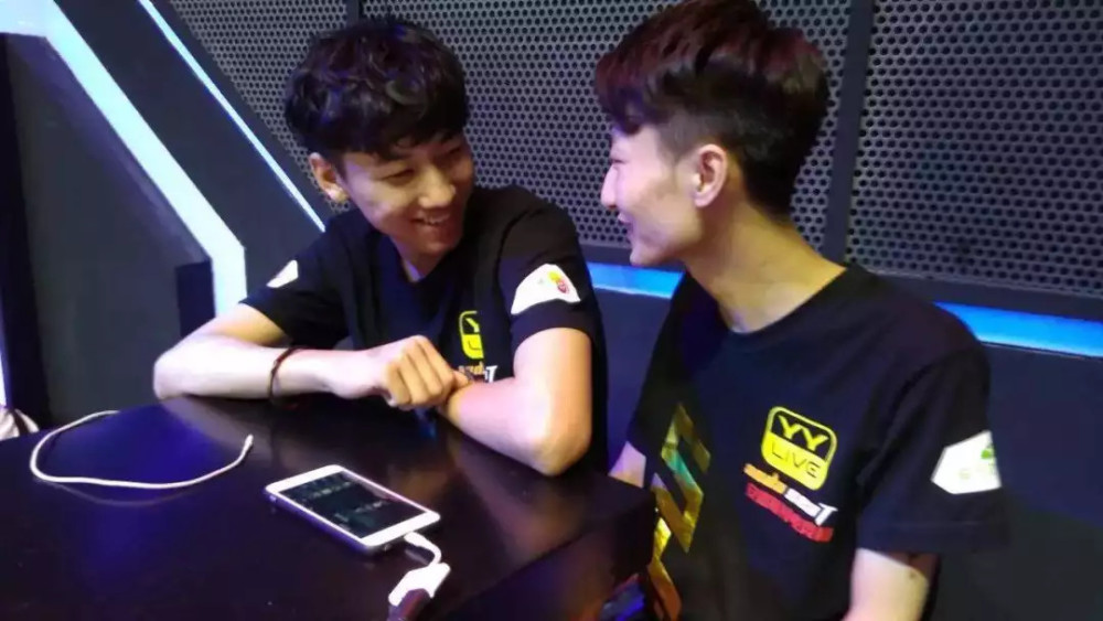 王者荣耀：KPL转会尘埃落定，几家欢乐几多愁！