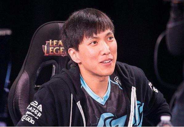 盘点今年被uzi打自闭的AD选手，这样还不能承认uzi是世界第一AD吗？