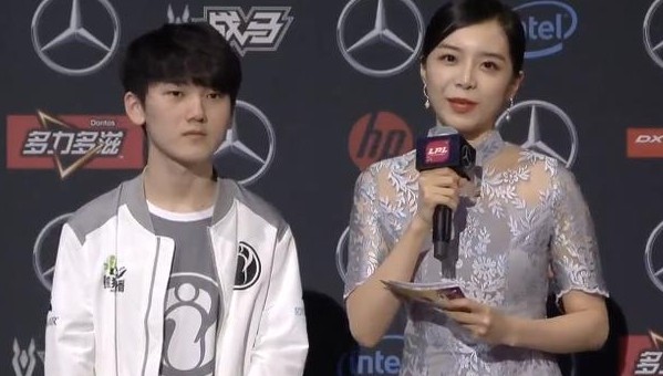 JKL采访称：被抢五杀的时候内心毫无波动，就想要赢RNG一次