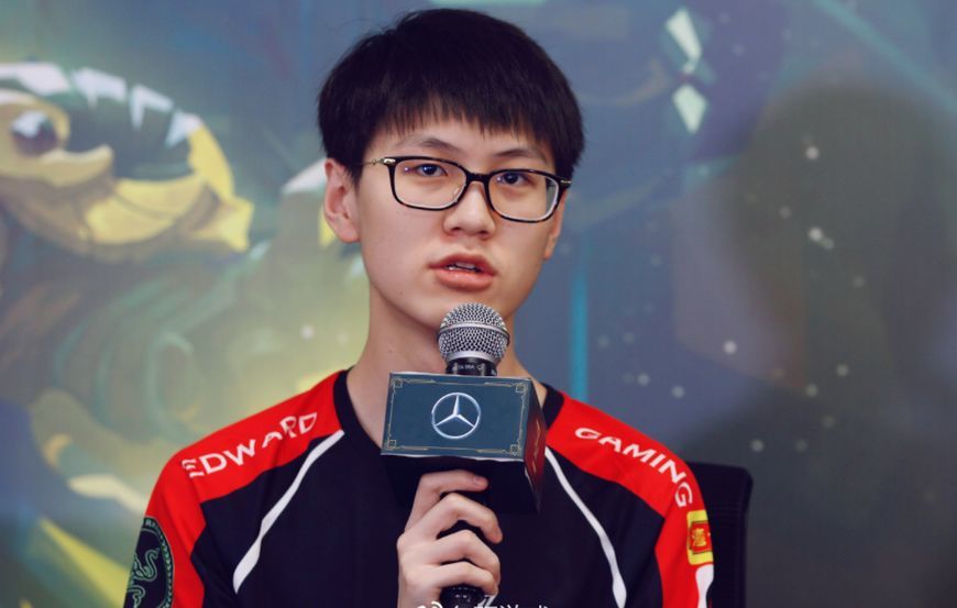 妹扣又想念了羊驼了？采访表示最想跟KT交手 iBoy却直摇头