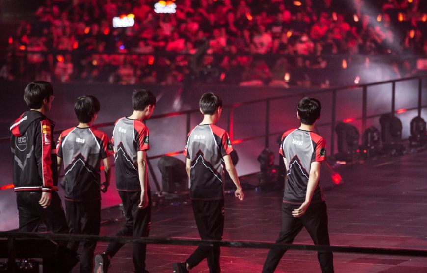 妹扣又想念了羊驼了？采访表示最想跟KT交手 iBoy却直摇头