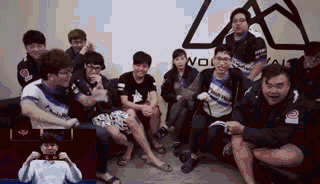 Rookie看到S8抽签结果后狂笑 网友：凡是赛前笑的都凉了