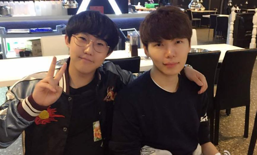 Imp站在S4夺冠位置祝愿LPL夺冠！网友：下赛季别待在WE