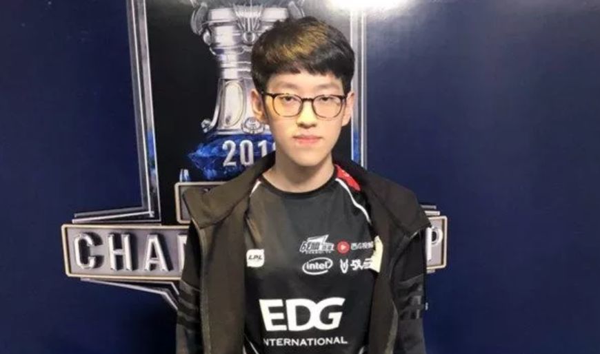 EDG小学弟被指太狂？一句话把Faker以外的中单得罪光了！