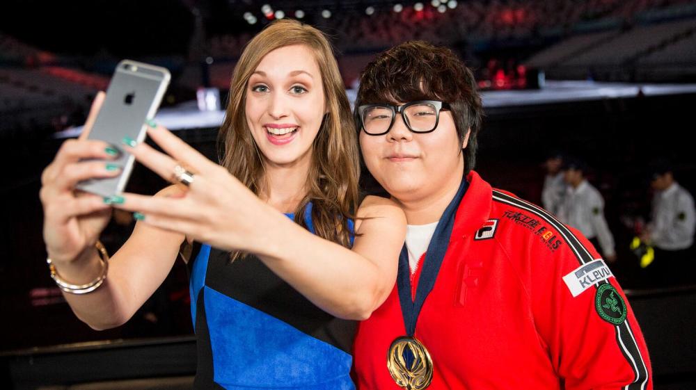 MSI历年FMVP盘点：猪狗全有！四位置俱全，只差上单