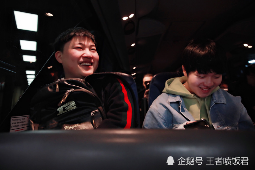 LPL：S8全明星选手已就位，拳头组织彩排，UziC位出道？