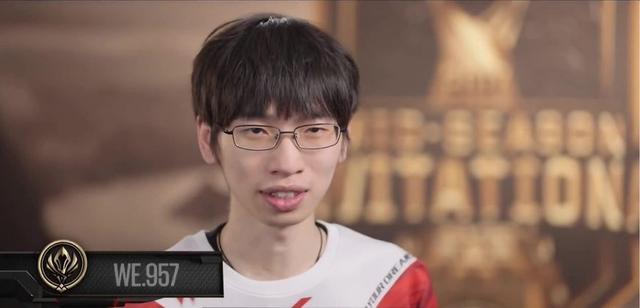 957亲自回应不上场原因：S8后状态一直不好，主动要求轮换！