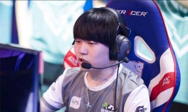 Rooike VS Doinb中单的巅峰对决，谁将问鼎LPL