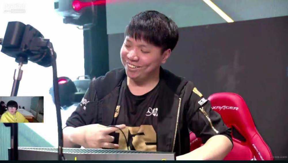 AJ或成RNG 最大黑马，一手厄加特，带领RNG赢下比赛！