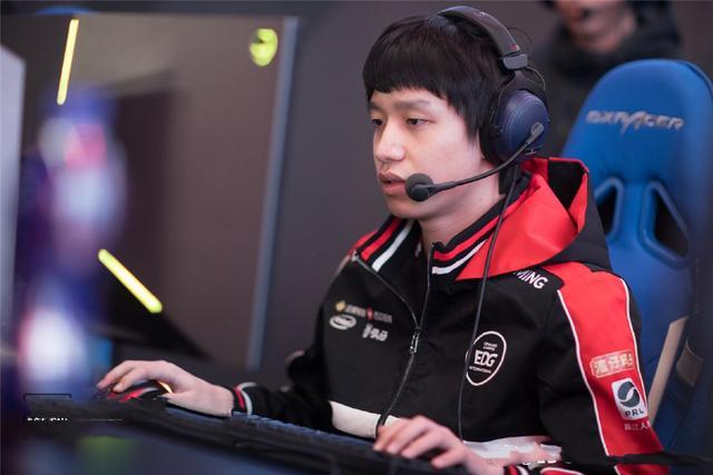 LGD劫富济贫buff能否在EDG身上奏效？厂长：真正的实力