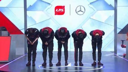 关于常规赛的二三四名之争，RNG、JDG和WE可能获得十胜