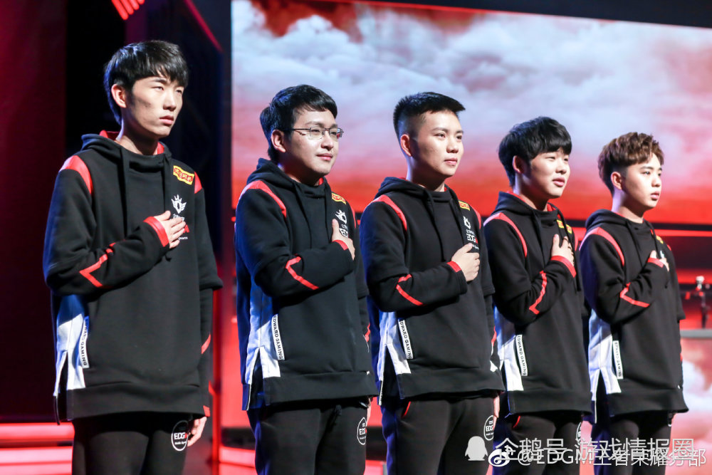 EDG爆冷败给XQ，无痕被替换下场，九尾法刺实力在线难抗衡！