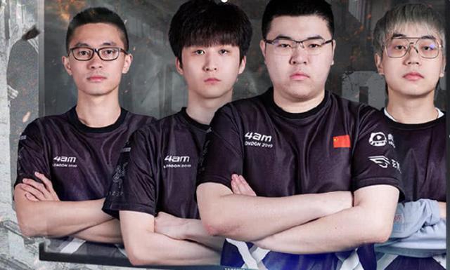 绝地求生：韦神化身OB指挥官，4AM终于在PCL吃上鸡了