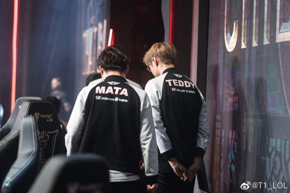 LOL米勒谈SKT复仇iG：不是iG打得差，而是对方滴水不漏