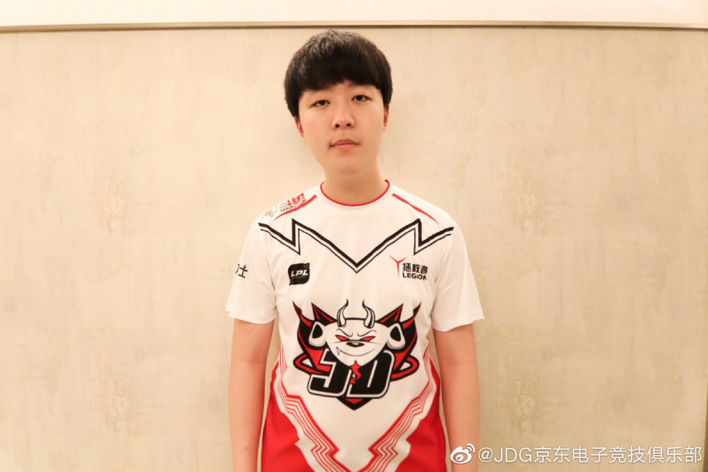 JDG官宣GRF前打野Kanavi加盟，同时Hoome续约！