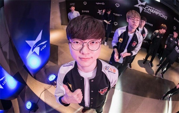 JDG完美开局却葬送比赛，LCK夺冠，Faker圆梦大满贯