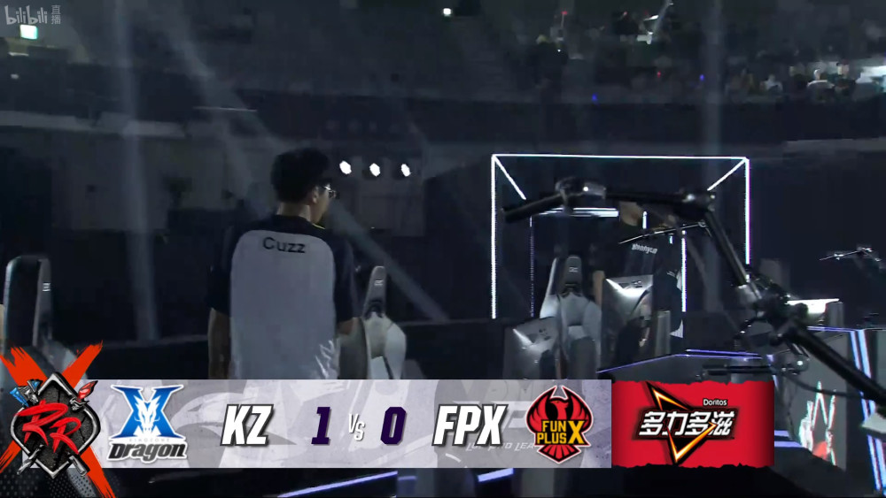 洲际赛Deft大杀四方送LPL首败，FPX伪强队之名坐实了？