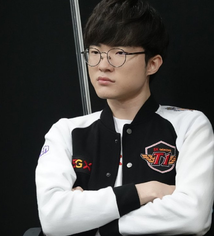 IG战胜SKT打破不败金身，Theshy采访太嘲讽：没准备赢