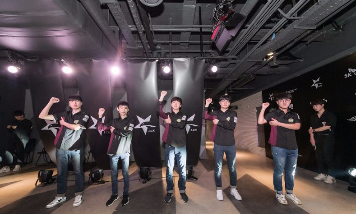 SKT榜首没了？DWG暴揍KT，网友：KT太稳定，难受！